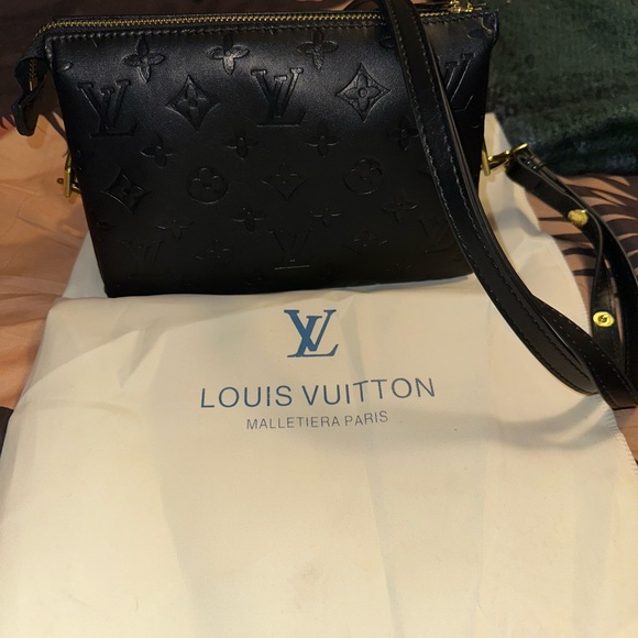 Louis Vuitton | Bags | Louis Vuitton Black Crossbody Bag | Poshmark